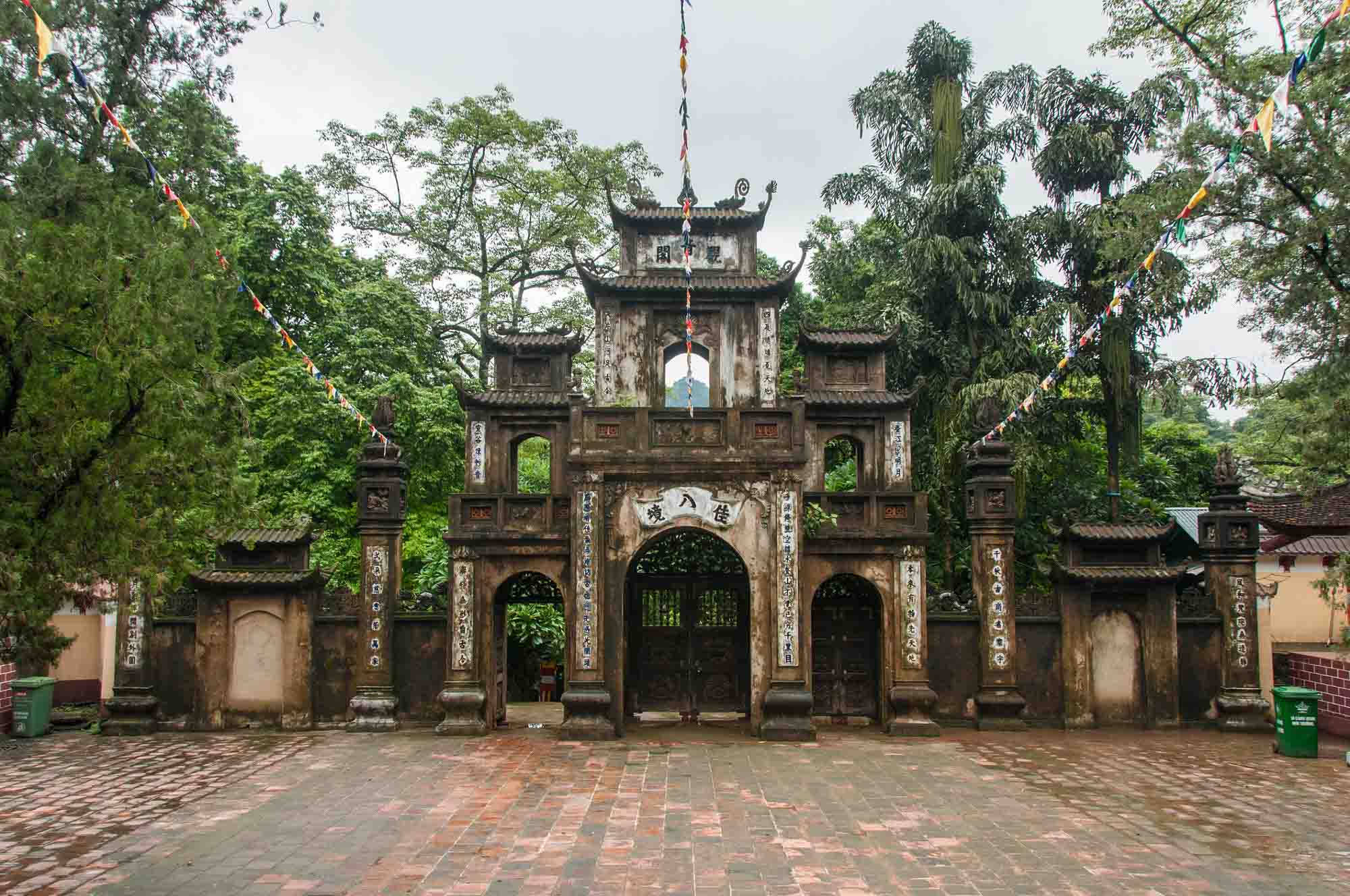 Perfume Pagoda